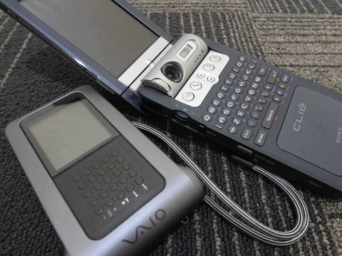 【必見】 SONY ソニー VGF-AP1 VAIO pocket バイオポケット PEG-NZ90 CLIE クリエ 2点 まとめ ...
